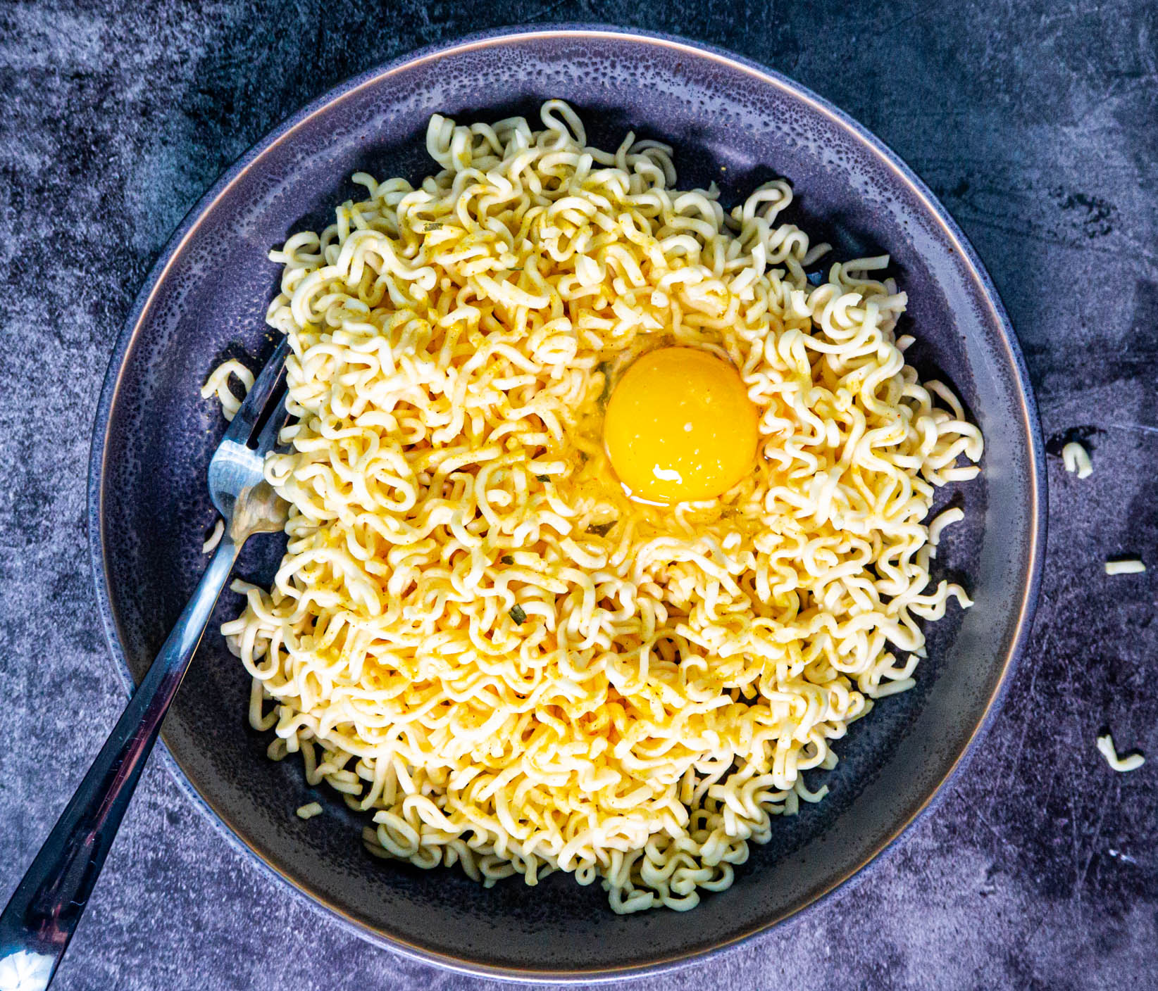 Easy Instant Ramen Omelet Recipe